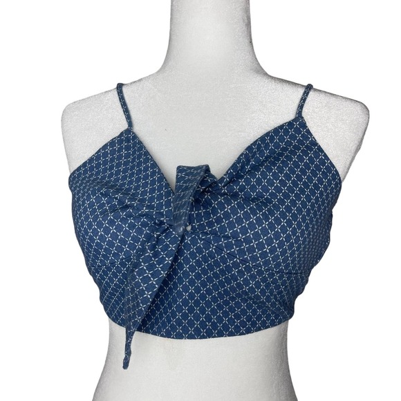 Le rumi | Tops | Le Rum Blue Estri Printed Crop Top Size Small | Poshmark
